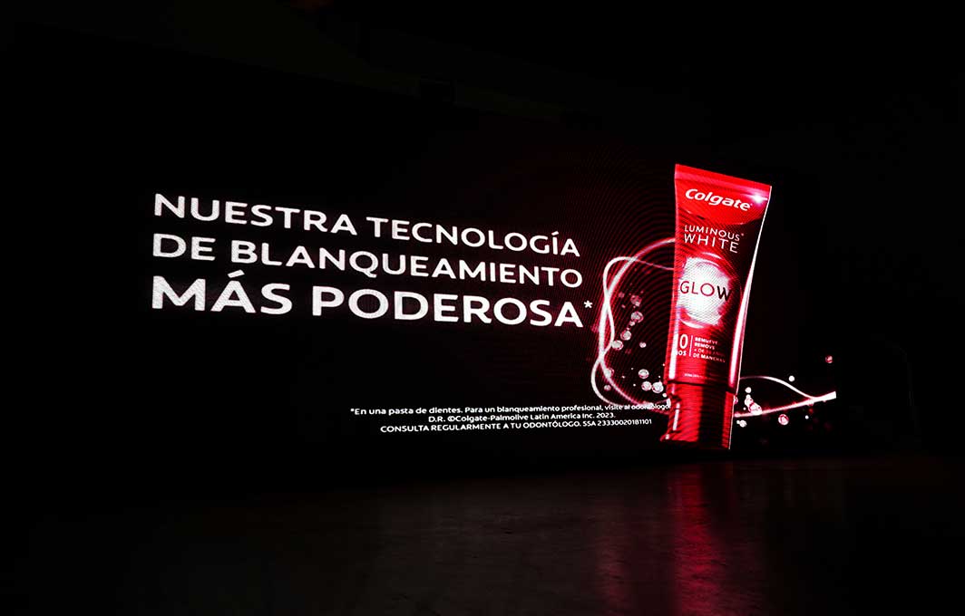 Colgate Luminous White Glow: ¡Descubre el brillo de tu sonrisa! - Toque ...